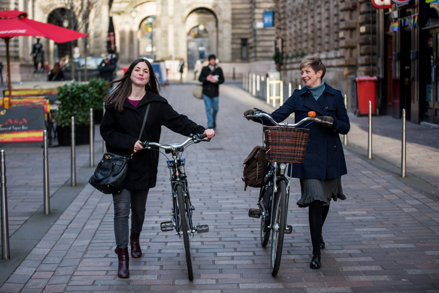 Walking and Cycling - Friends of the Earth Scotland